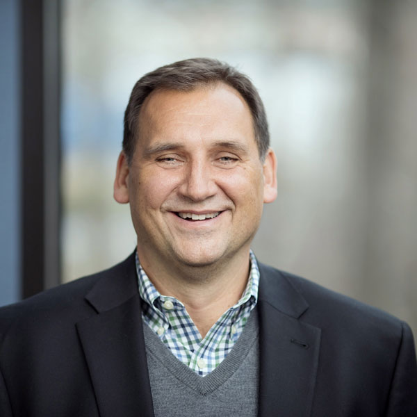 Lee Maxey Chief Learning Officer Lee Maxey Chief Learning Officer
